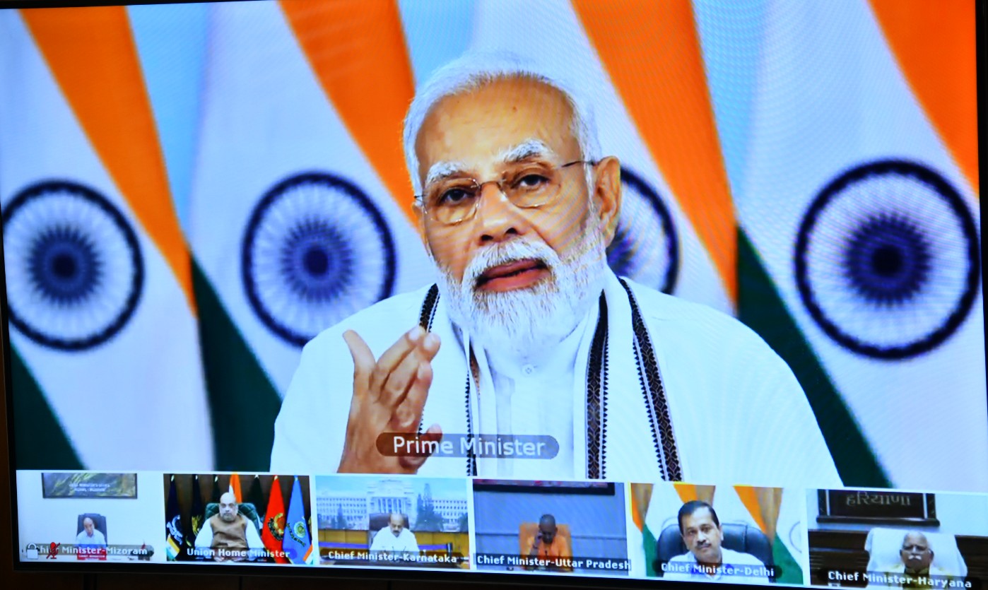 प्रधानमंत्री मोदी ने कोविड 19 के दृष्टिगत देश के सभी राज्यों के ...